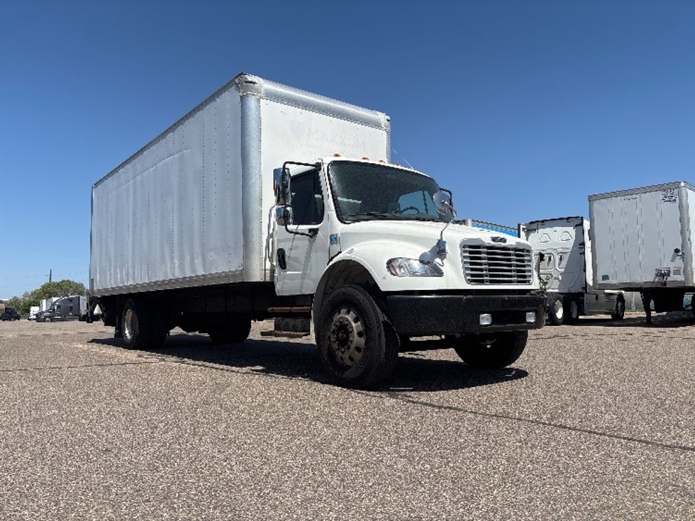 Used Medium Duty Box Trucks for Sale - Penske Used Trucks