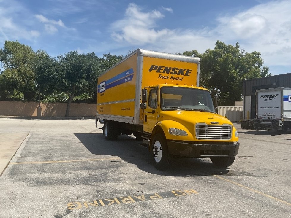 Used Medium Duty Box Trucks for Sale - Penske Used Trucks