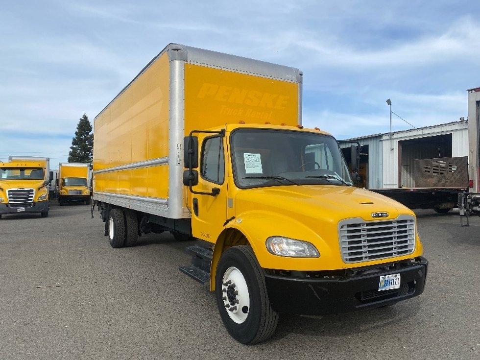 Used Medium Duty Box Trucks for Sale - Penske Used Trucks