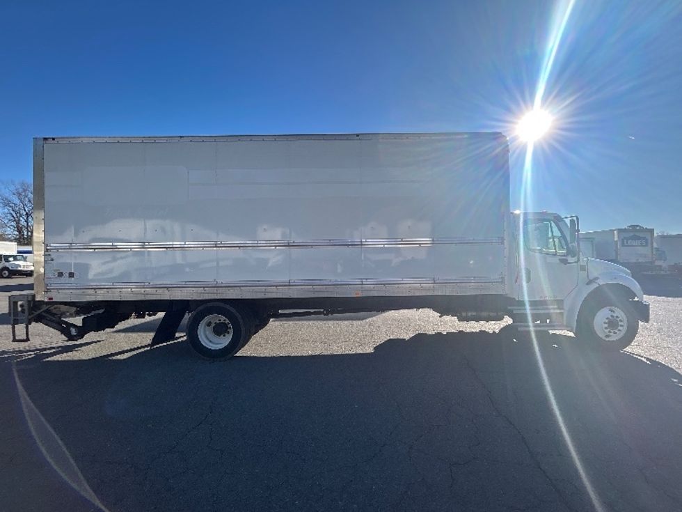 2022 Freightliner M2 Medium Duty Box Truck