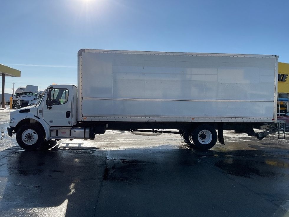 2022 Freightliner M2 Medium Duty Box Truck