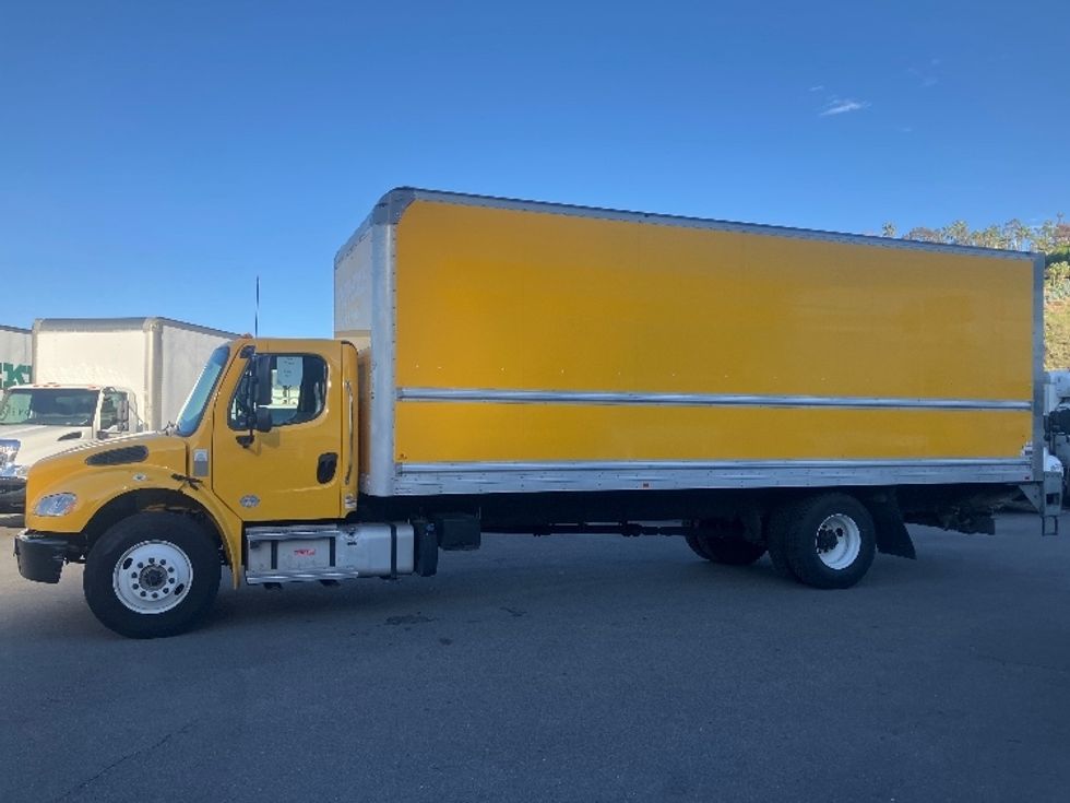 2022 Freightliner M2 Medium Duty Box Truck