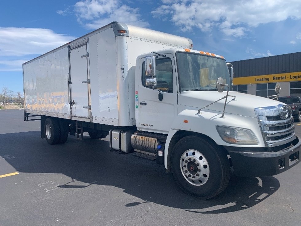 Used Hino Medium Duty Box Trucks for Sale - Penske Used Trucks
