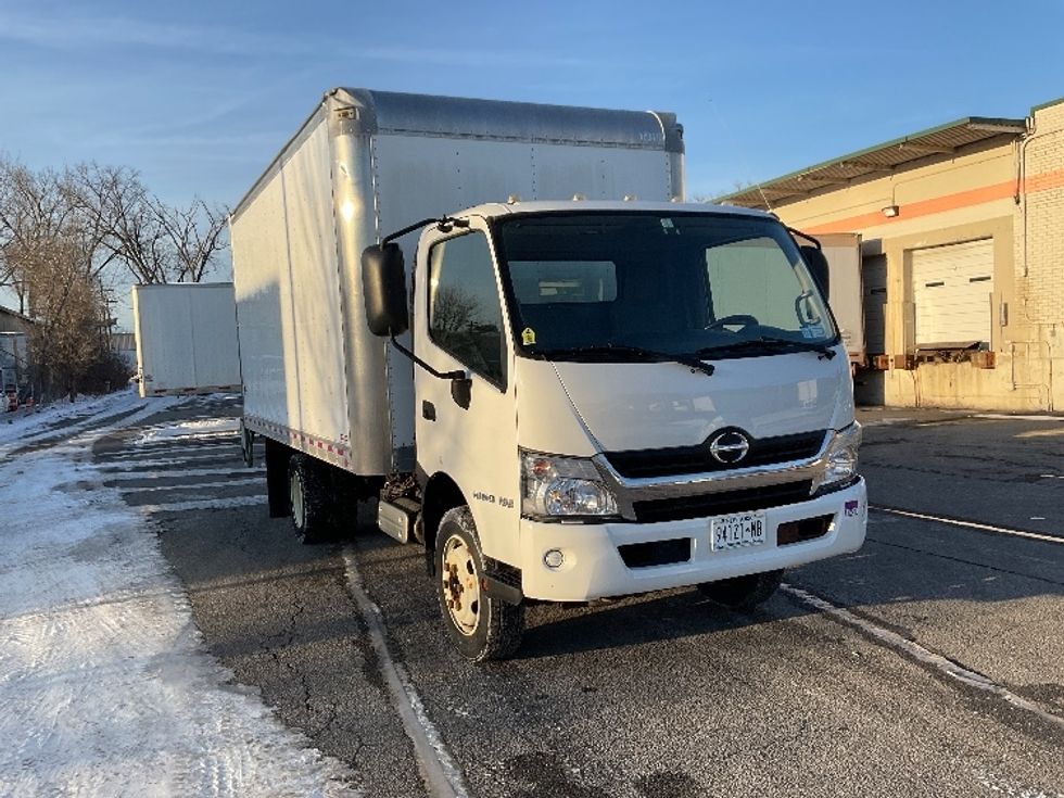 2018 Hino 195 Medium Duty Box Truck
