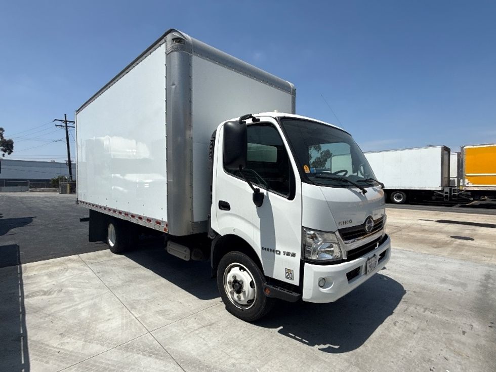 2018 Hino 195 Medium Duty Box Truck