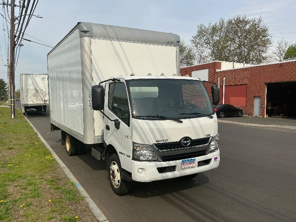 2018 Hino 195 Medium Duty Box Truck