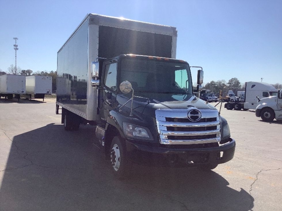 2019 Hino 258LP Medium Duty Box Truck