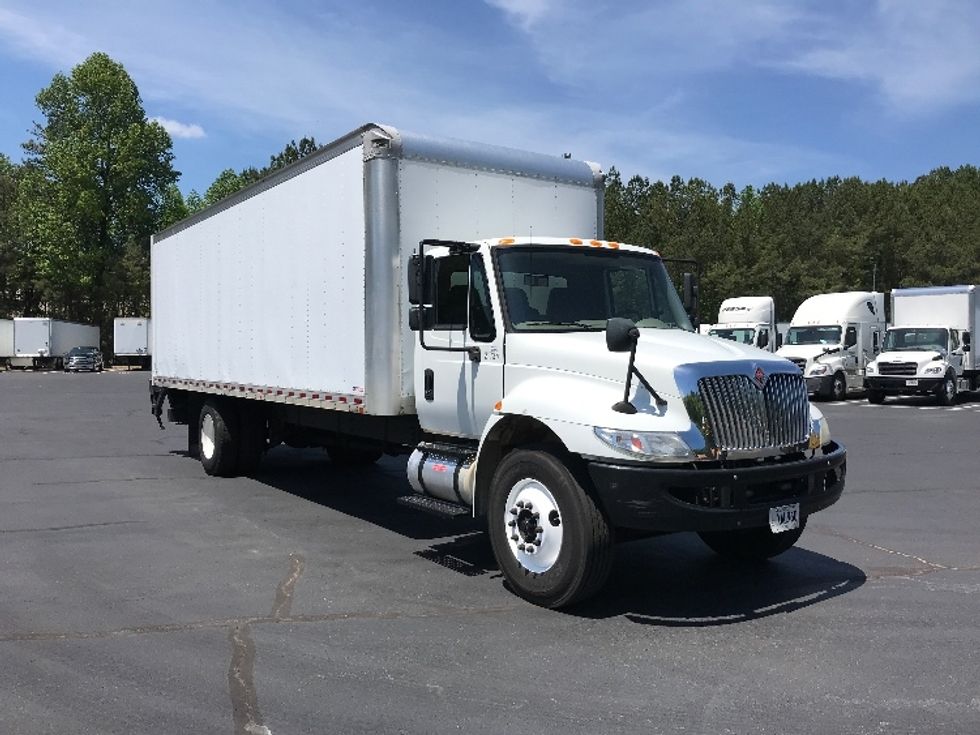 2019 International 4300 Medium Duty Box Truck
