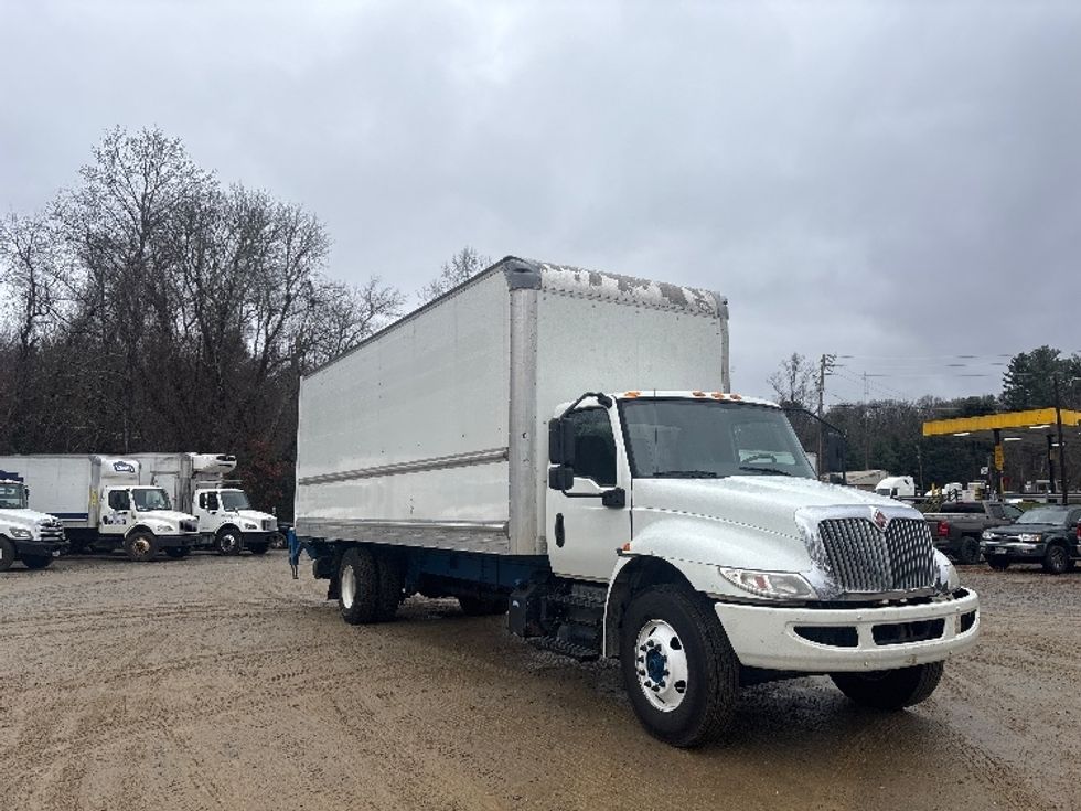 2020 International MV607 Medium Duty Box Truck