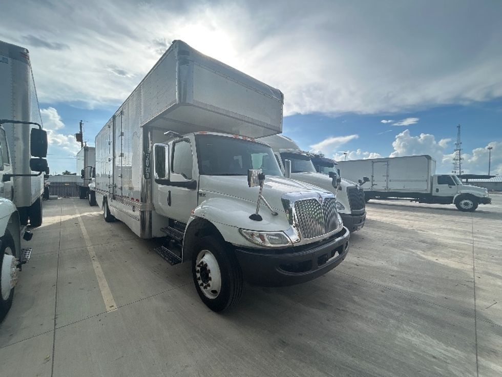 2020 International MV607 Medium Duty Box Truck