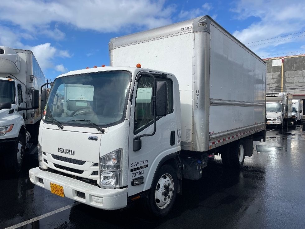 2018 Isuzu NQR Medium Duty Box Truck