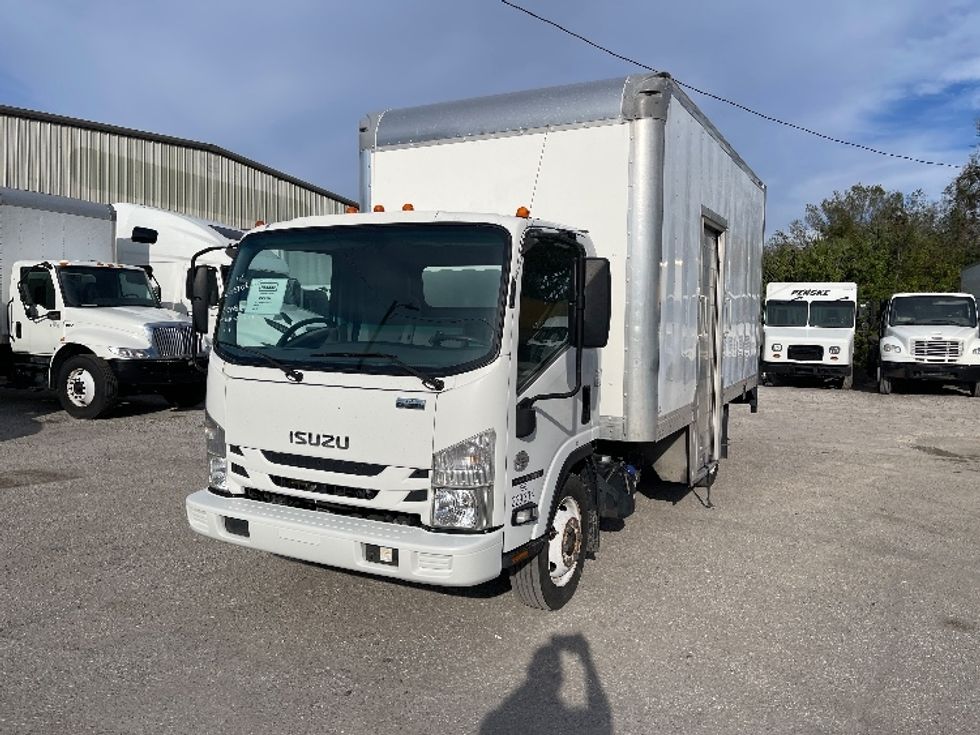 2019 Isuzu NRR Medium Duty Box Truck