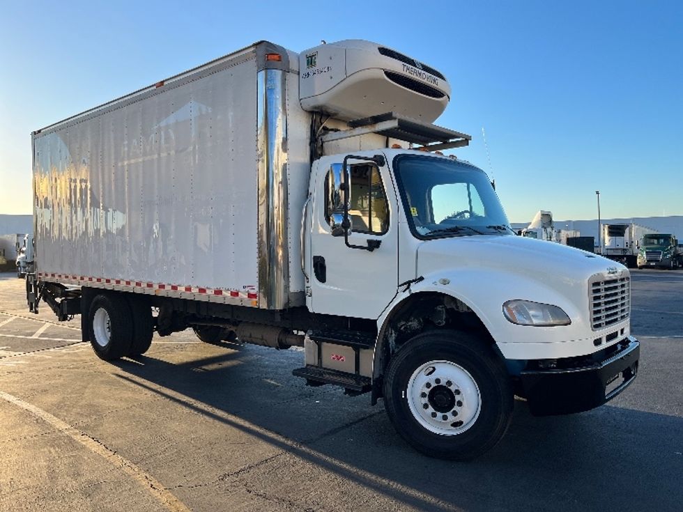 Used Freightliner Refrigerated Trucks for Sale in CA - Penske Used Trucks