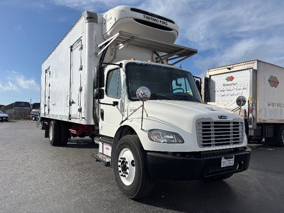 Used Refrigerated Trucks for Sale - Penske Used Trucks