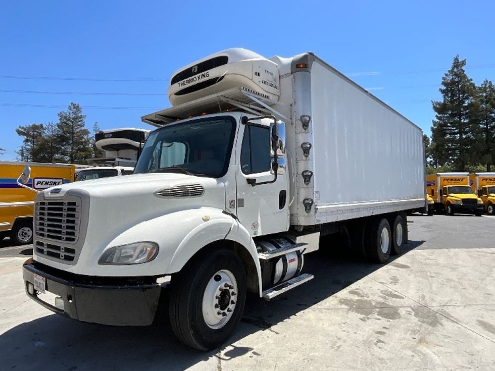 2017 Freightliner M211264S Refrigerated Truck