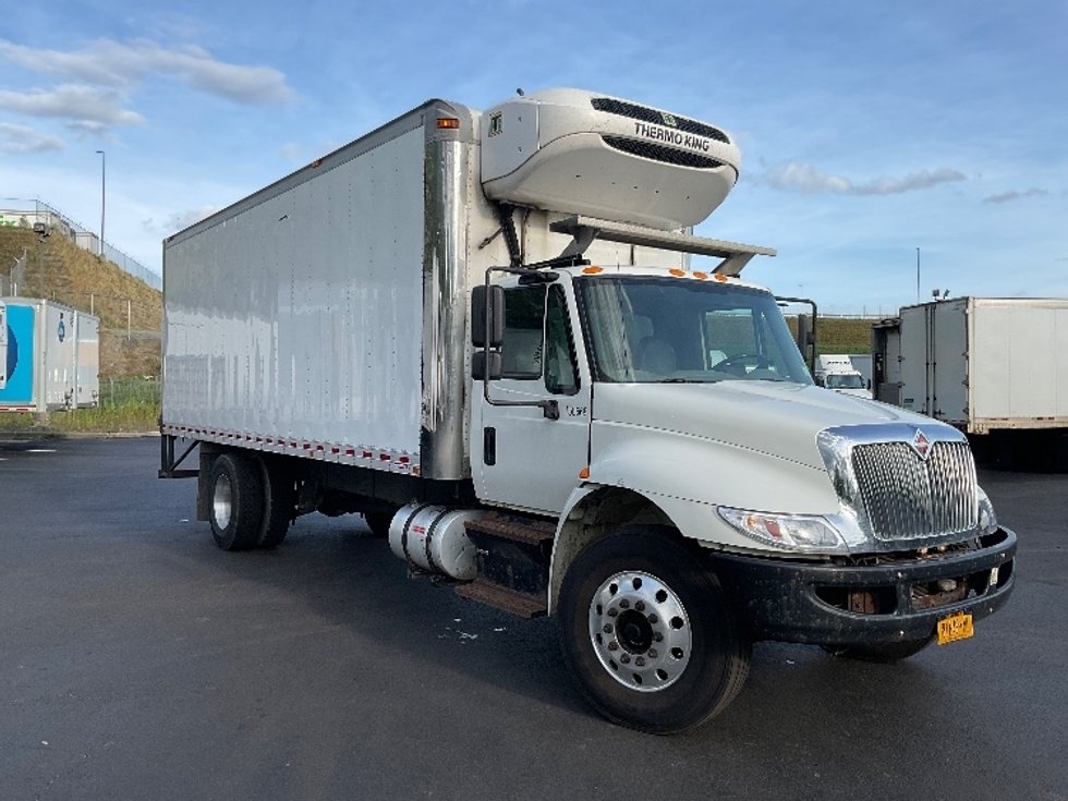 Used International Refrigerated Trucks for Sale - Penske Used Trucks