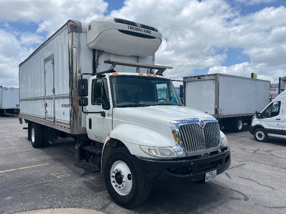 Used International Refrigerated Trucks for Sale - Penske Used Trucks