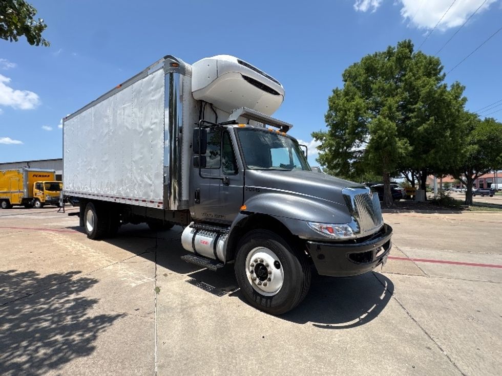 2019 International 4300 Refrigerated Truck