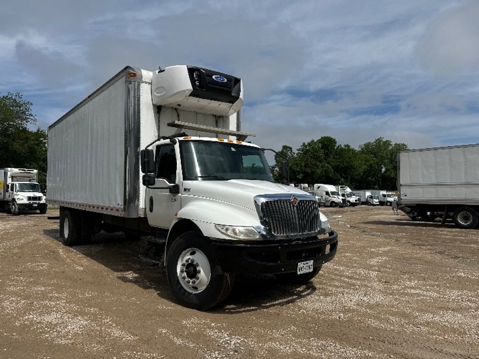 Used International Refrigerated Trucks for Sale - Penske Used Trucks