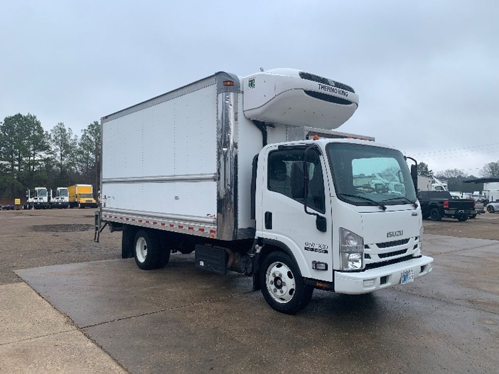2020 Isuzu NRR Refrigerated Truck
