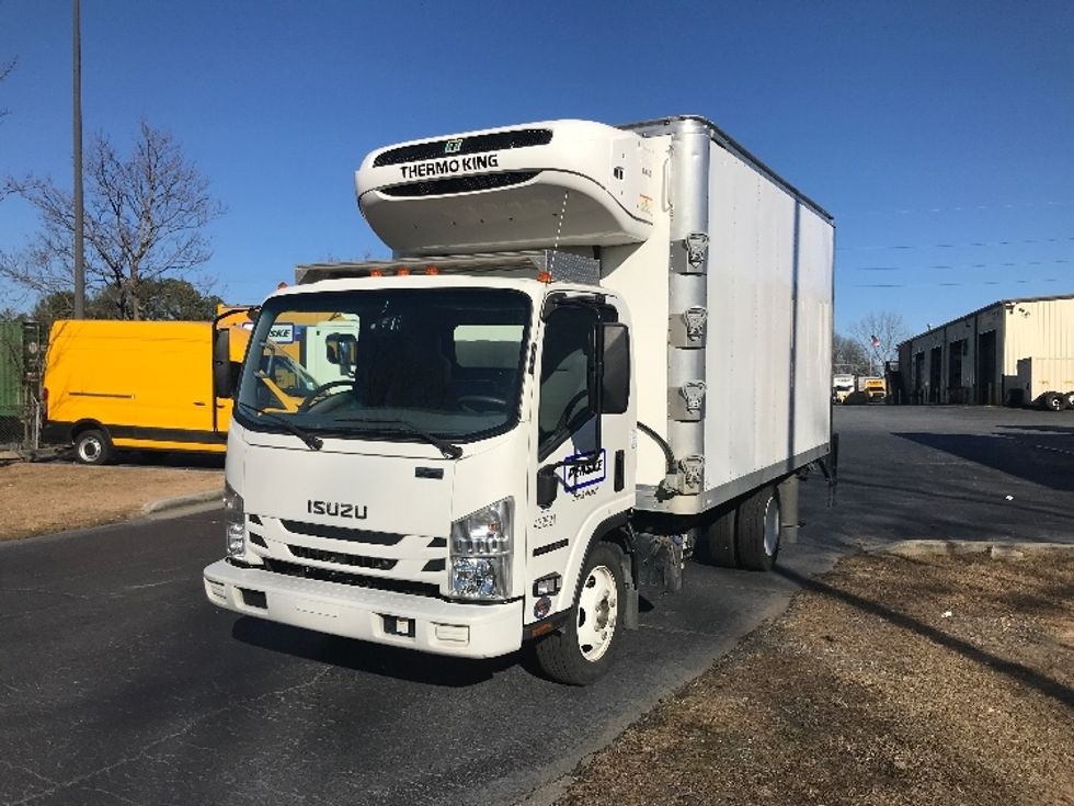 2022 Isuzu NQR Refrigerated Truck
