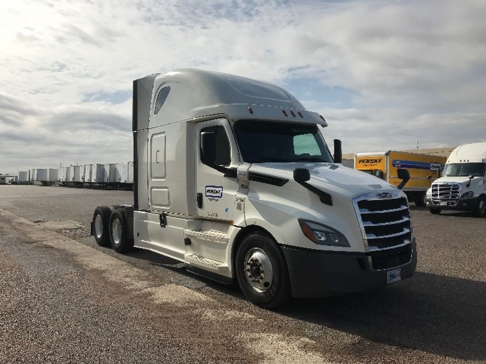 Your Next Used 2018 Freightliner T12664ST, 244334, Is For Sale And ...