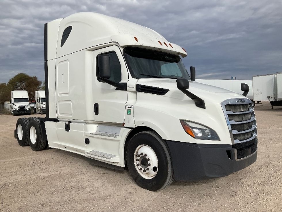 Your Next Used 2019 Freightliner T12664ST, 324849, Is For Sale And ...