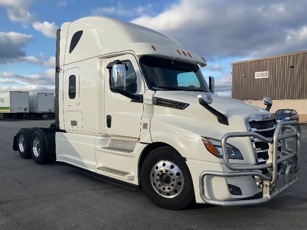 Your Next Used 2019 Freightliner T12664ST, 234224, Is For Sale And ...