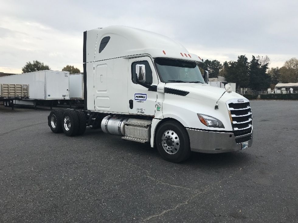 2020 Freightliner T12664ST Sleeper Tractor