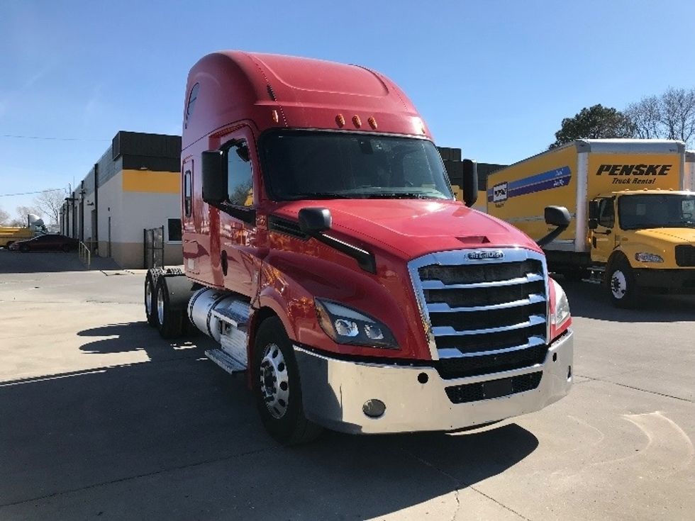 2020 Freightliner T12664ST Sleeper Tractor