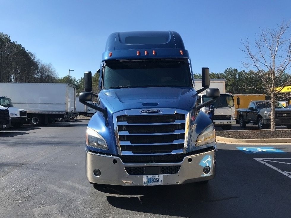 2020 Freightliner T12664ST Sleeper Tractor