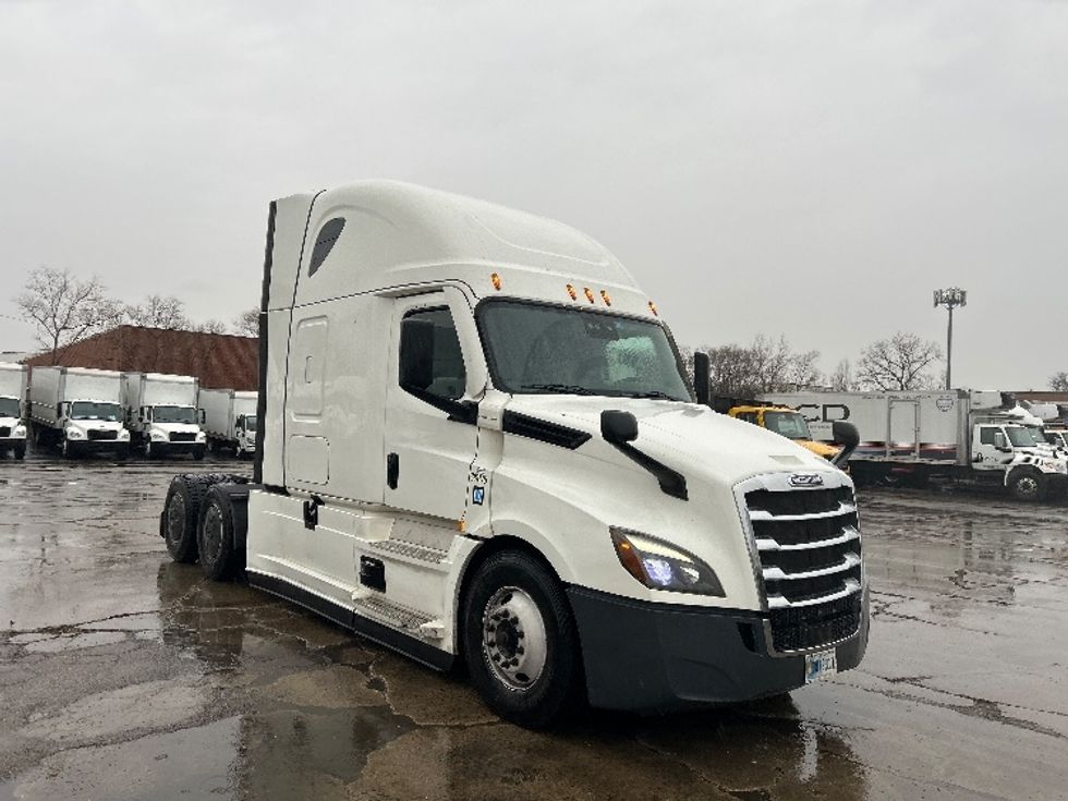 2021 Freightliner T12664ST Sleeper Tractor