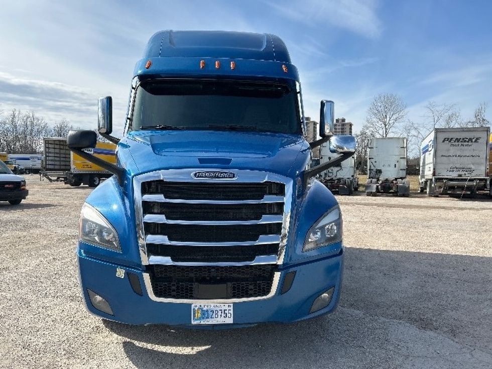 2021 Freightliner T12664ST Sleeper Tractor
