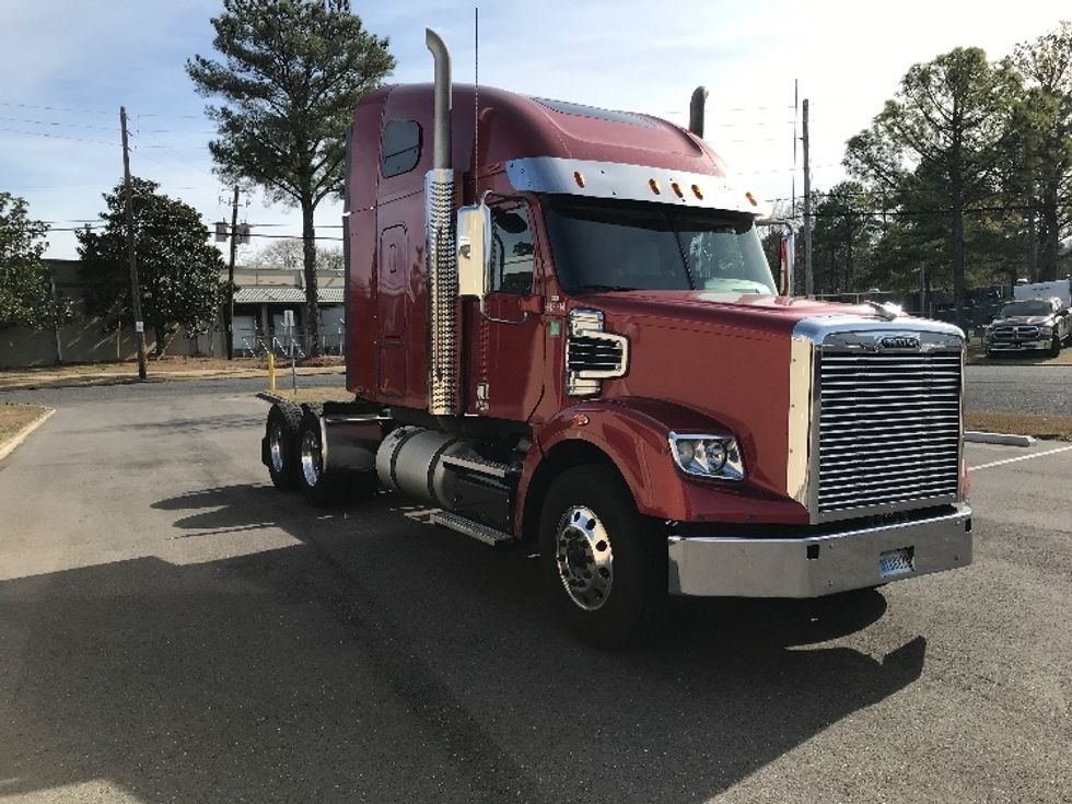 2022 Freightliner D12264SD Sleeper Tractor