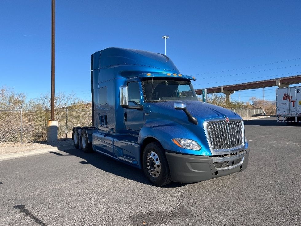 2019 International LT625 Sleeper Tractor