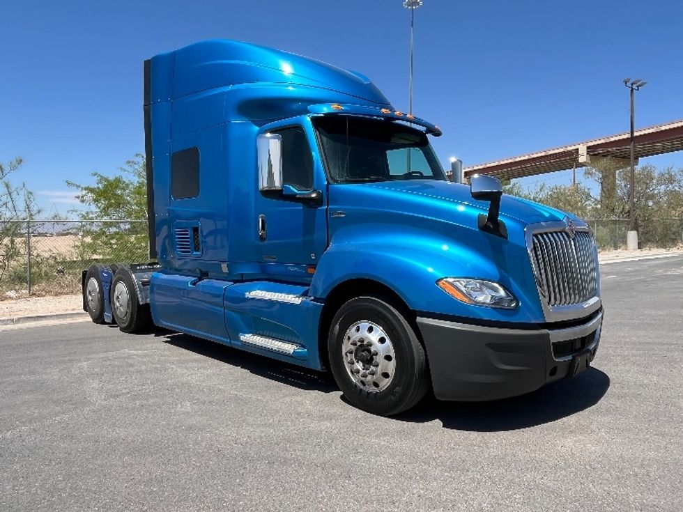 2019 International LT625 Sleeper Tractor