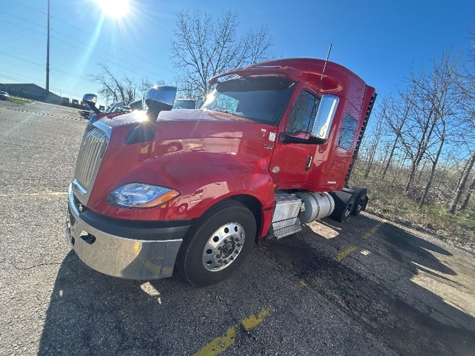 2019 International LT625 Sleeper Tractor