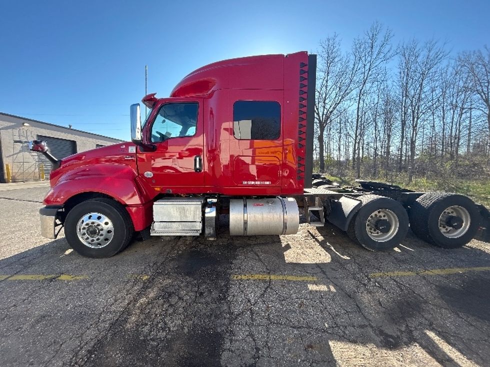 2019 International LT625 Sleeper Tractor