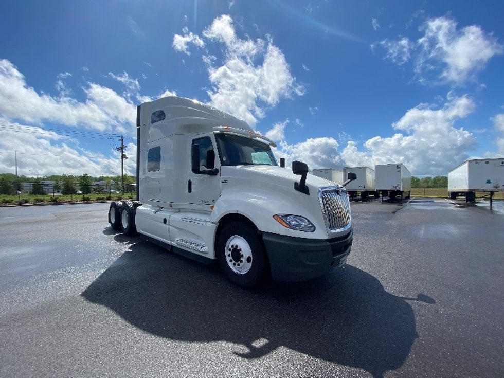 2019 International LT625 Sleeper Tractor