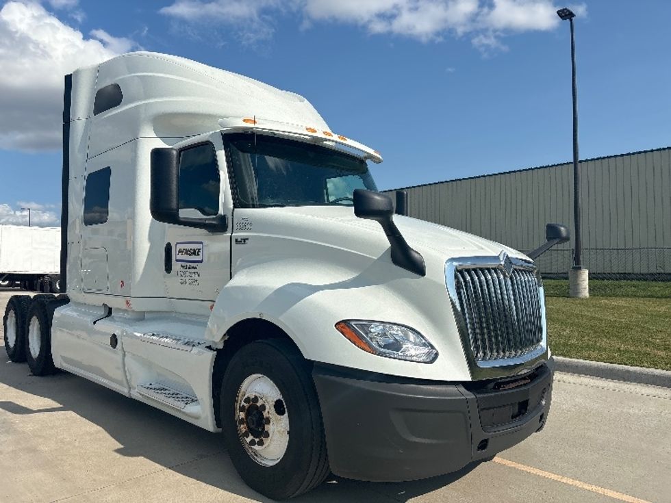 2019 International LT625 Sleeper Tractor