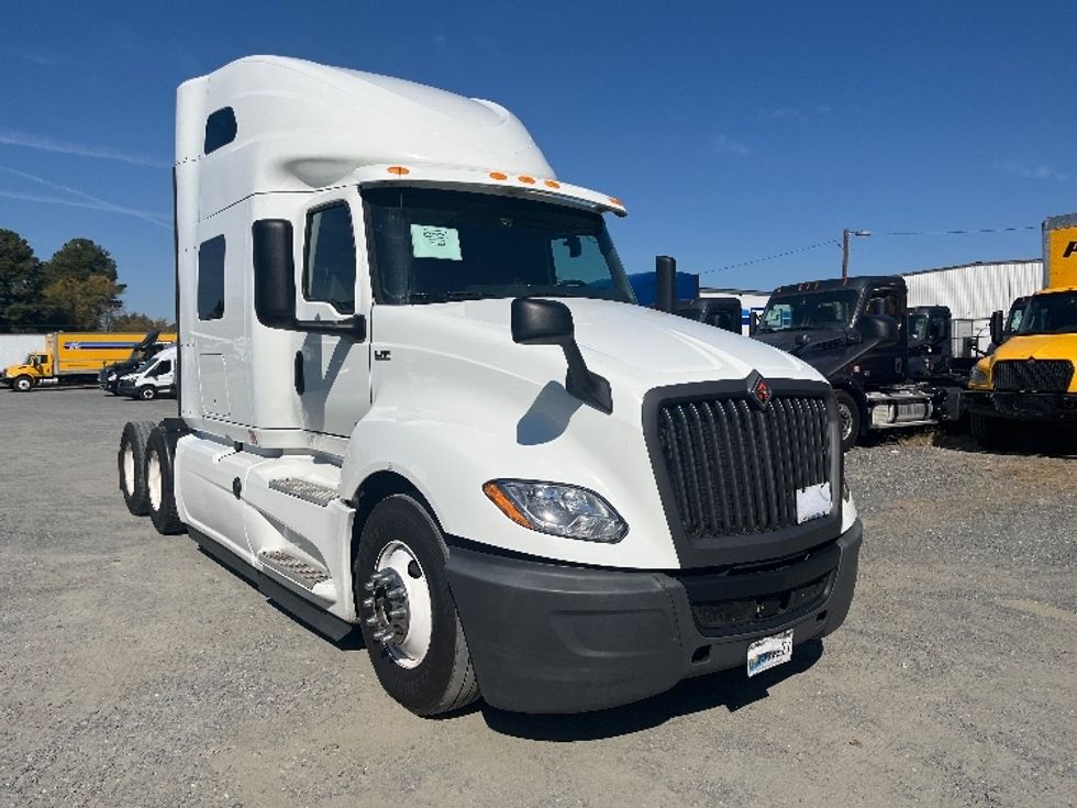 2020 International LT625 Sleeper Tractor