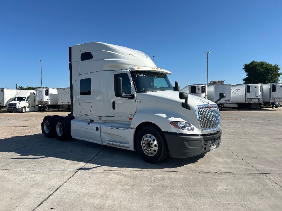 2020 International LT625 Sleeper Tractor