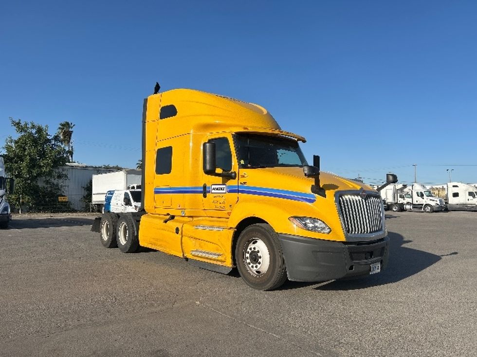 2020 International LT625 Sleeper Tractor