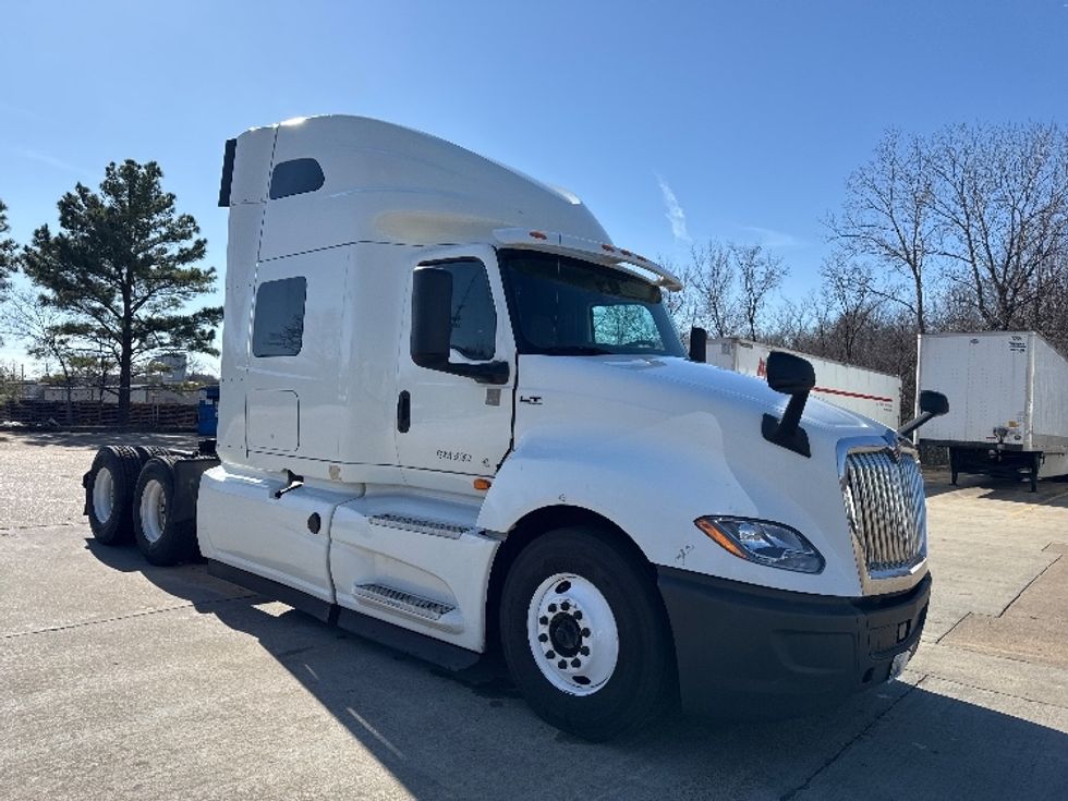 2020 International LT625 Sleeper Tractor