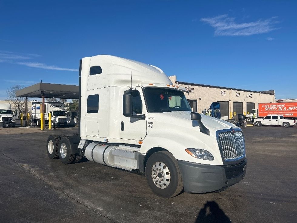 2021 International LT625 Sleeper Tractor