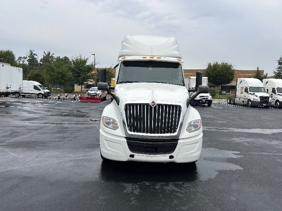 2022 International LT625 Sleeper Tractor