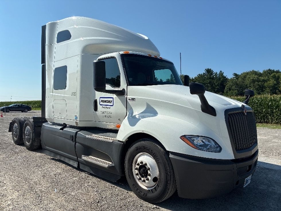 2022 International LT625 Sleeper Tractor