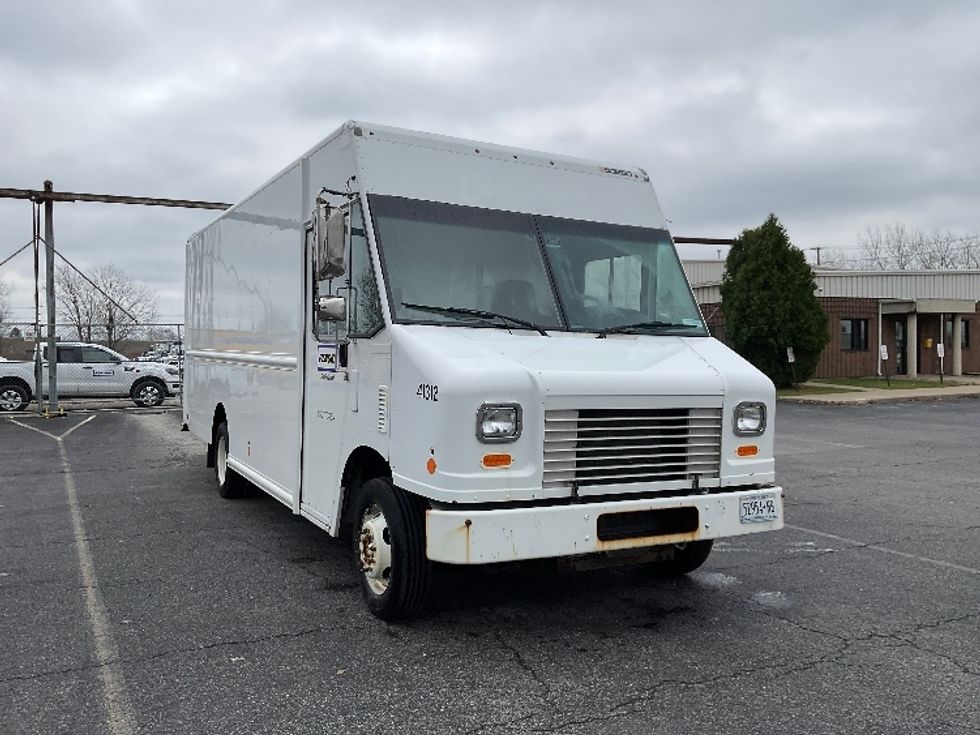 2018 Ford F59 Walk-in Van (Step Van)