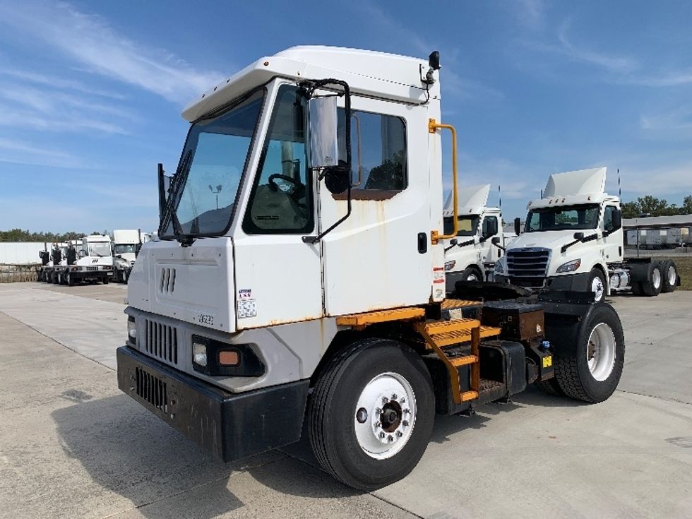 2017 Ottawa T2 Yard Truck