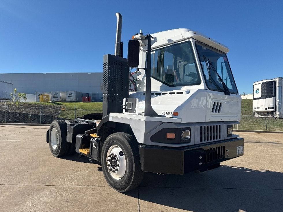 2021 Ottawa T2 Yard Truck